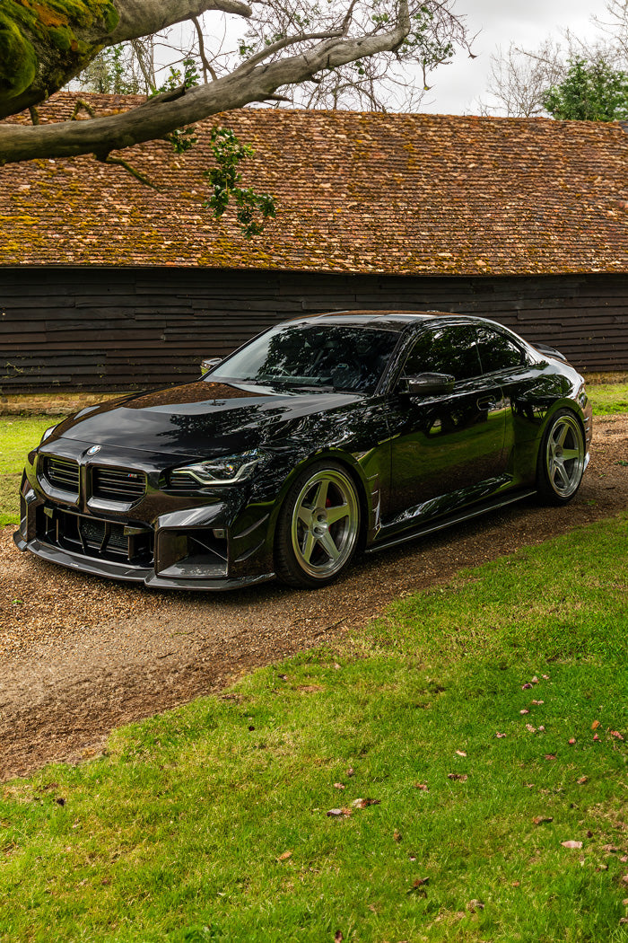 CT Carbon | High-Quality Carbon Fibre & Gloss Black Styling