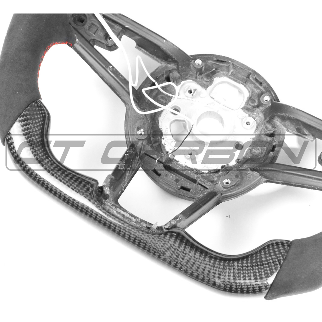 CT CARBON | AUDI R8 GEN 2 CARBON FIBRE / ALCANTARA STEERING WHEEL